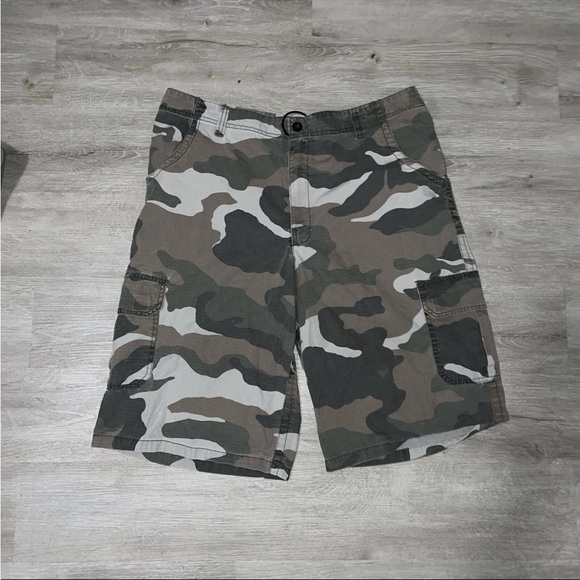 Dickies | Shorts | Dickies Cargo Shorts Mens 38 Camo Relaxed Fit ...